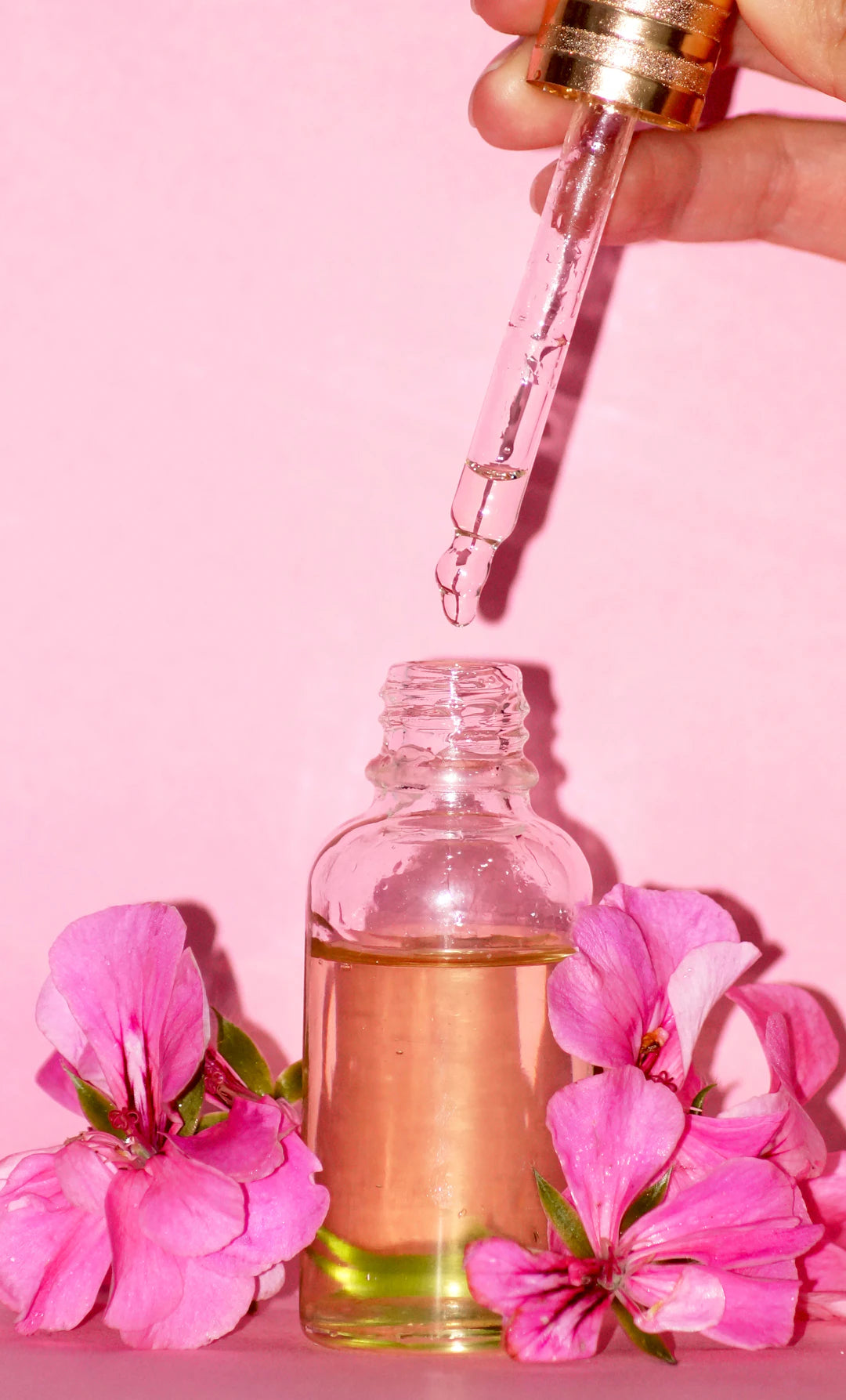 Unlock Radiant Skin: The Essential Role of Hydration | SKINNEY